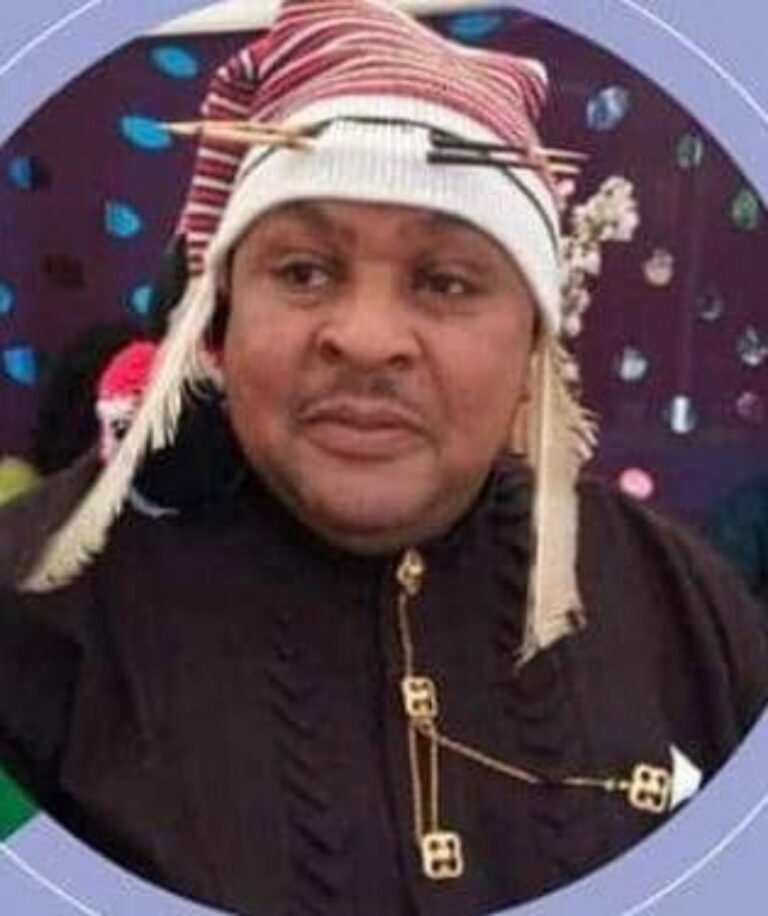 Mazi Chibuike Congratulates HRH Eze Ifeanyi Anthony on his coronation ...